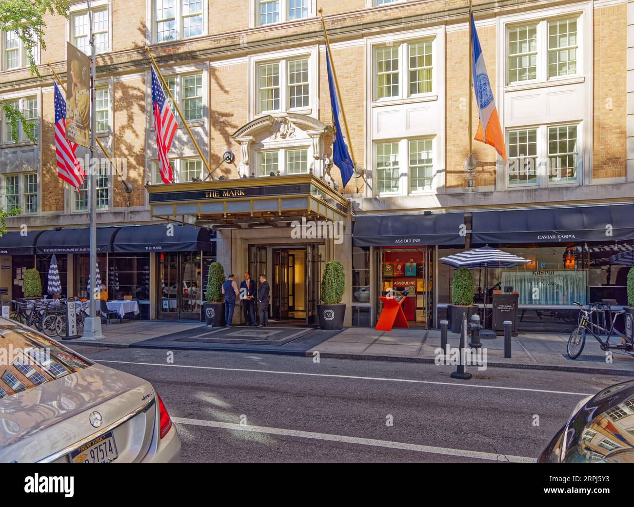 Upper East Side: Schwartz & Gross designed The Mark (formerly Hyde Park ...