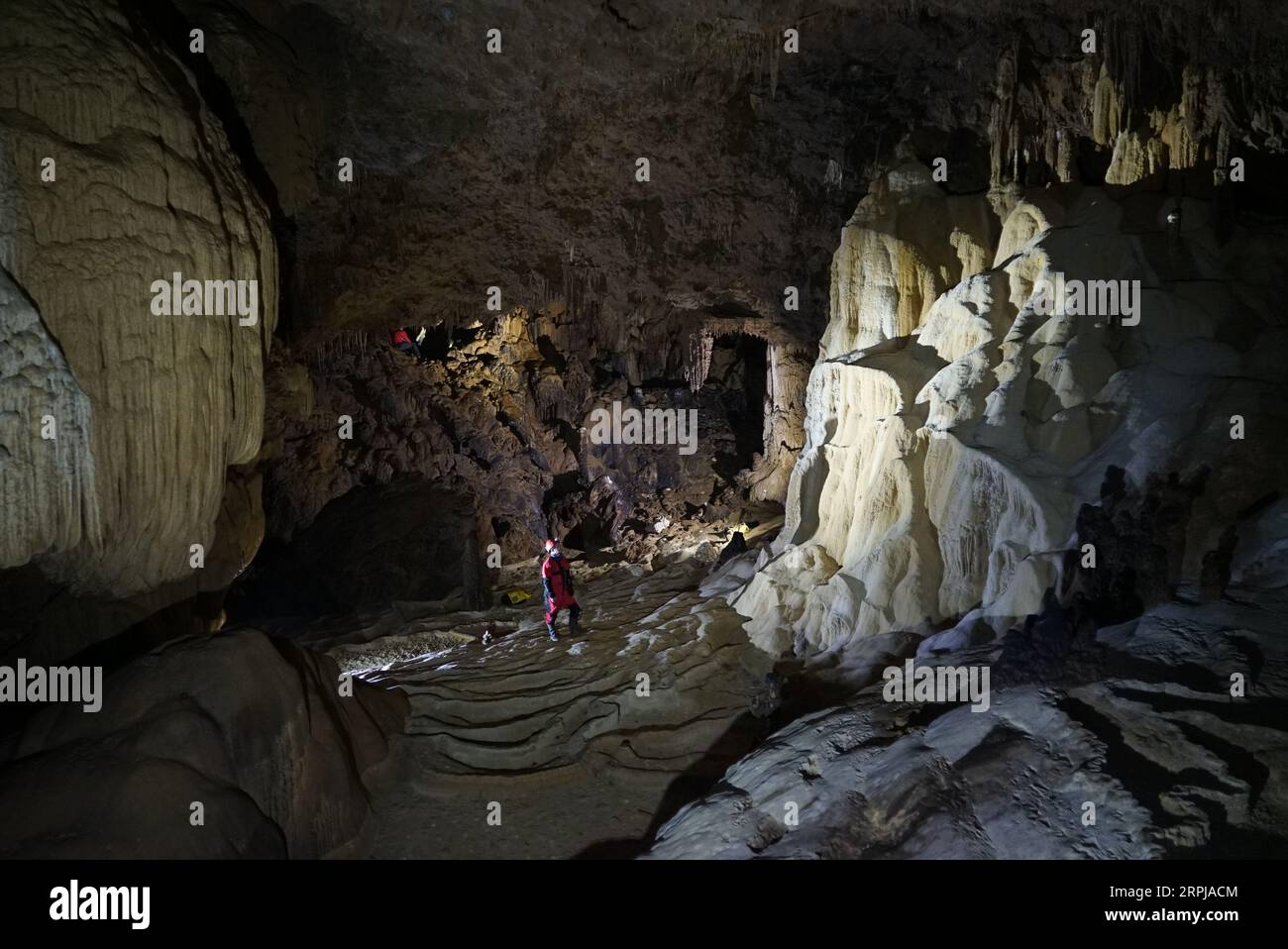 Field measurements hi-res stock photography and images - Alamy