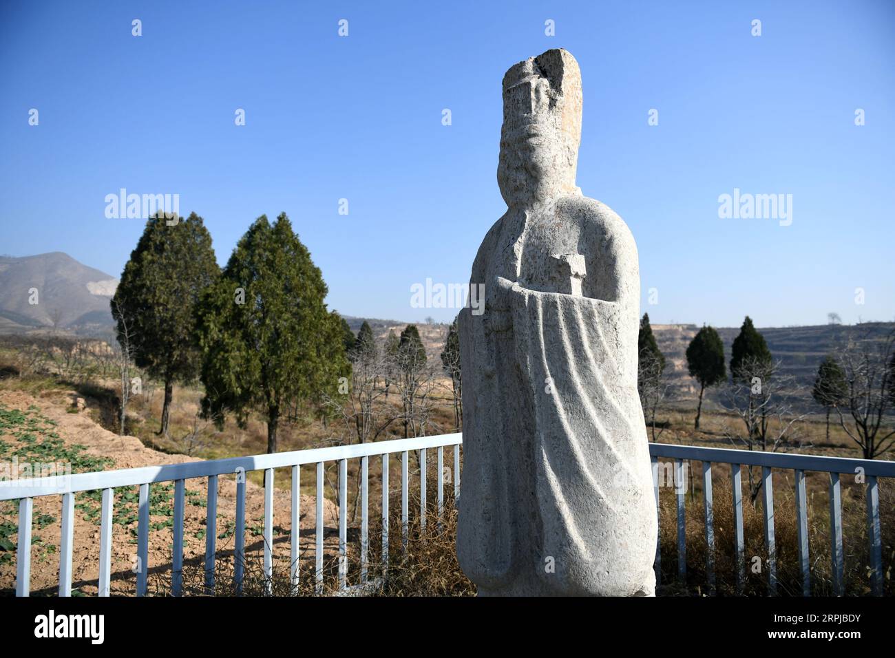 191204 -- XI AN, Dec. 4, 2019 -- Photo taken on Dec. 3, 2019 shows the ...