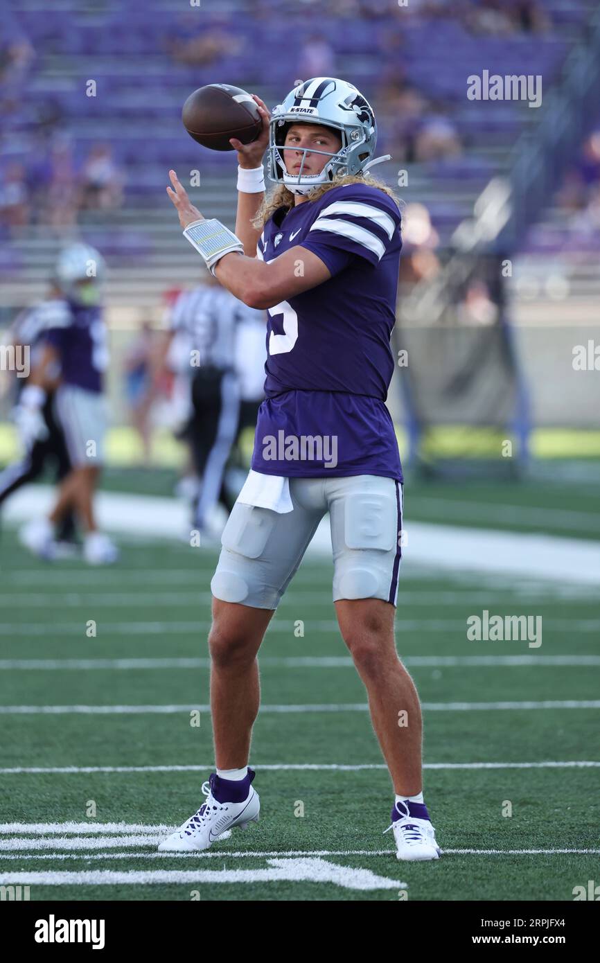 MANHATTAN, KS - SEPTEMBER 02: Kansas State Wildcats quarterback Avery ...