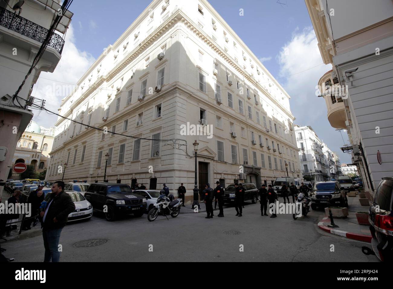 Court of sidi mhamed of algiers hi-res stock photography and images - Alamy