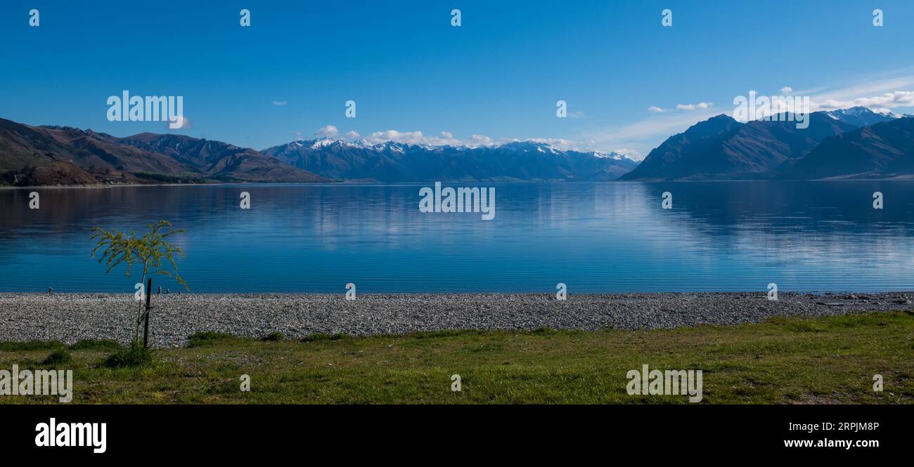 Lake Hawea, New Zealand Stock Photo - Alamy