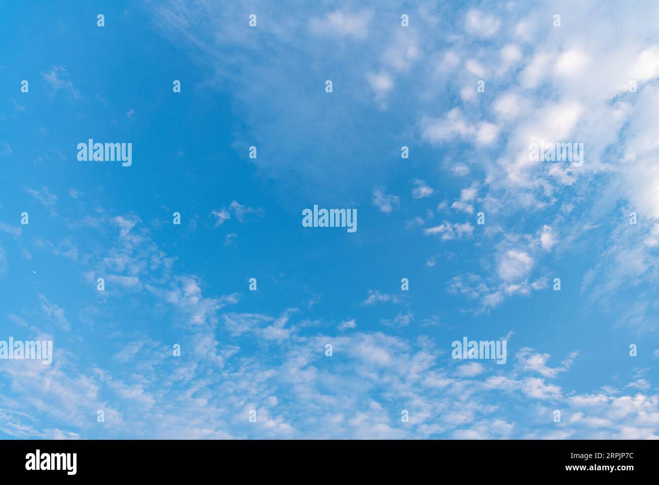 cloudy background. sky with clouds. cloudy skyscape background ...