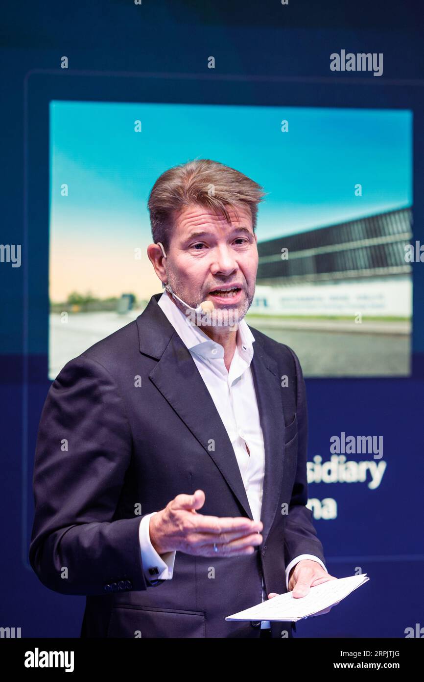 Mathias huttenrauch hi-res stock photography and images - Alamy