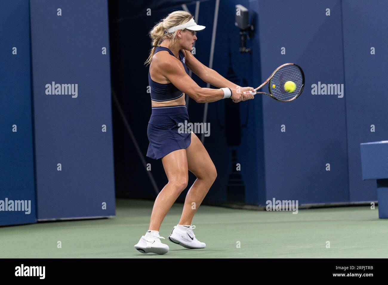 Peyton stearns hi-res stock photography and images - Alamy