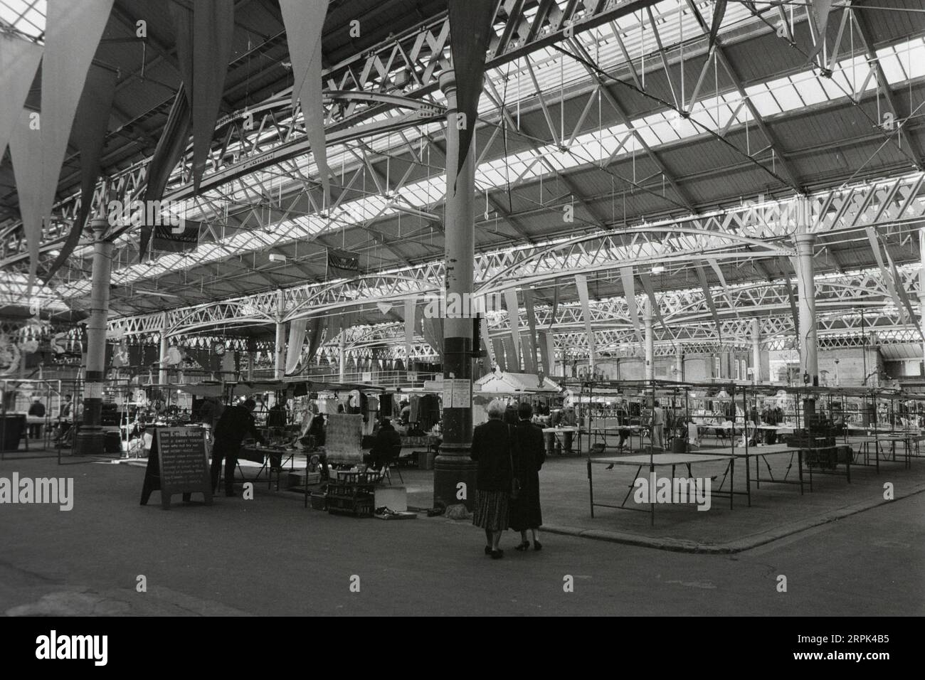Indoor shots of Spitalfield Market in Liverpool Street in the early ...