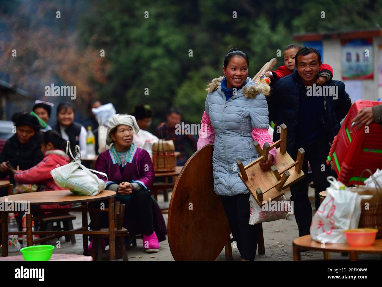 Carry tables hi-res stock photography and images - Alamy