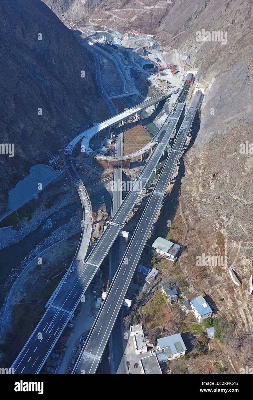 Wenchun hi-res stock photography and images - Alamy