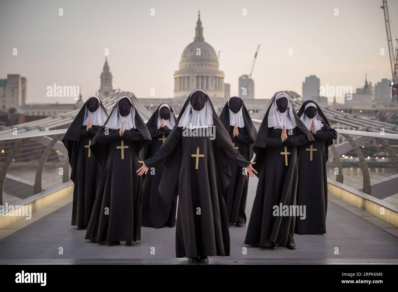 The nun ii taissa farmiga hi-res stock photography and images - Alamy