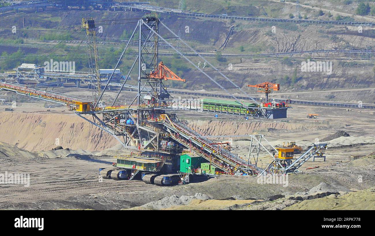 Coal mining machines hi-res stock photography and images - Alamy