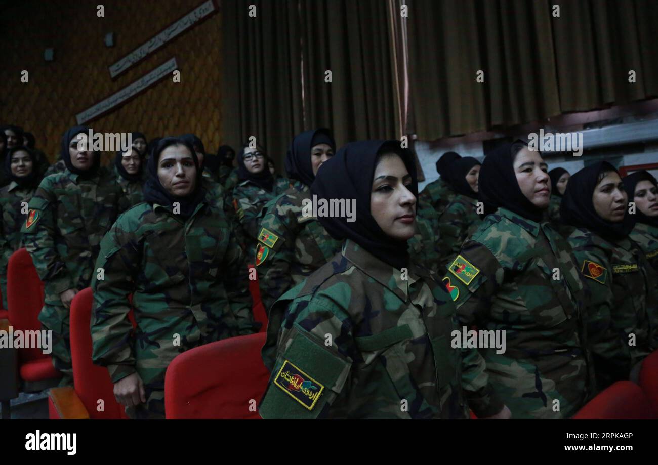 200105 -- KABUL, Jan. 5, 2020 -- Afghan army soldiers take part in ...