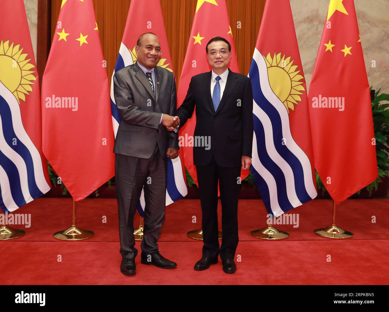 China kiribati hi-res stock photography and images - Alamy