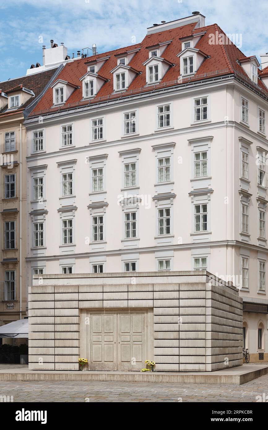 Jewish holocaust tribute landmark memorial in Vienna. Austria Stock ...
