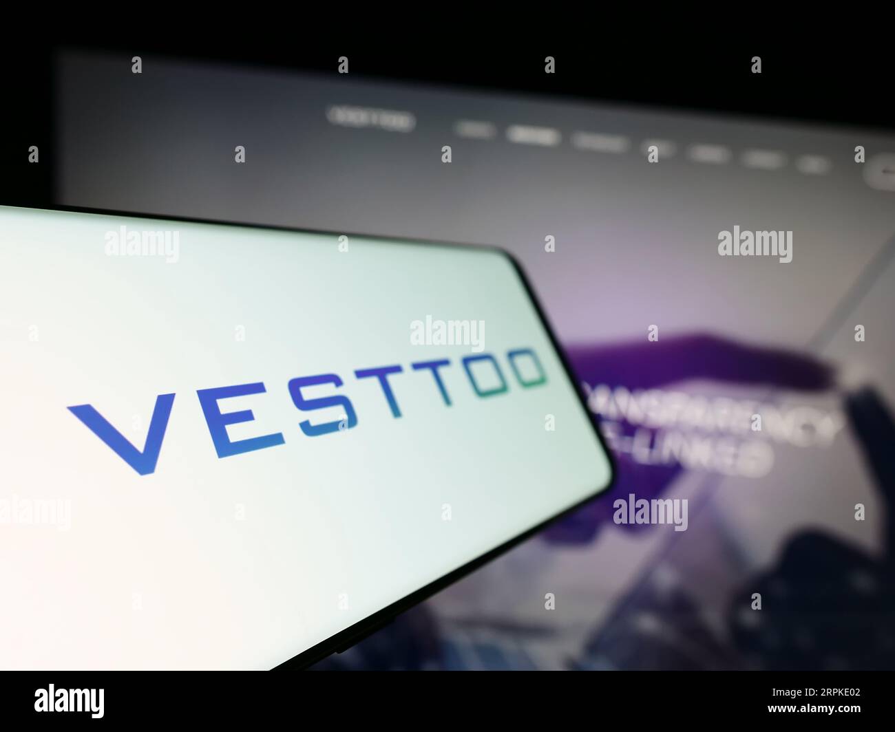 Vesttoo logo hi-res stock photography and images - Alamy