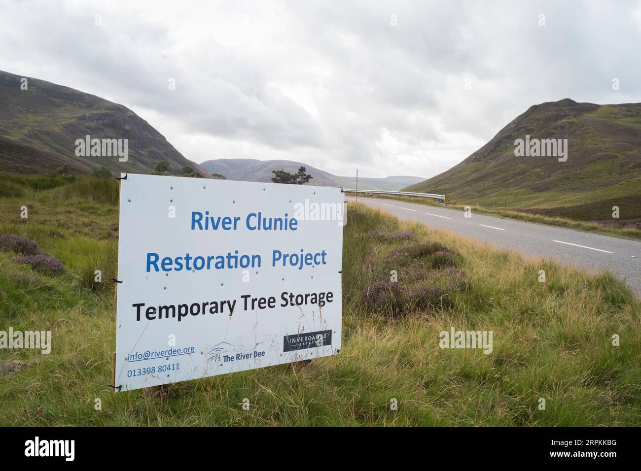 Tree planting to shade river part of river clunie retoration project ...