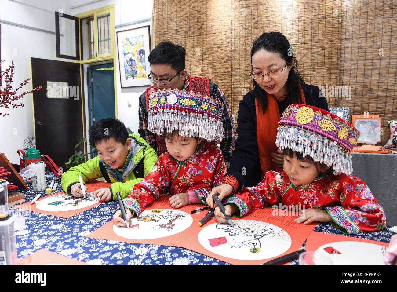 Cixi painting hi-res stock photography and images - Alamy