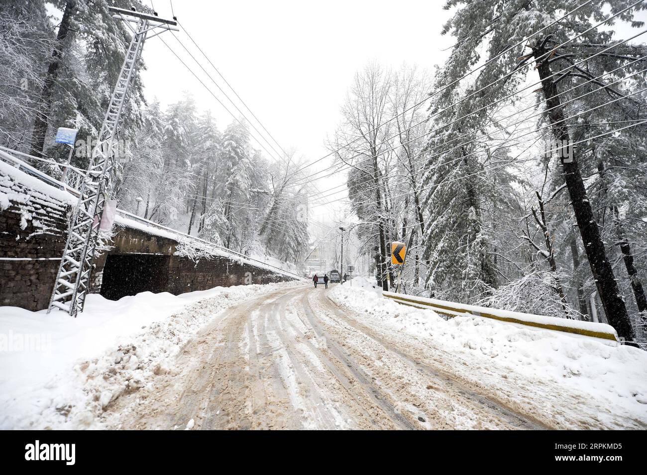 Murree road hi-res stock photography and images - Alamy