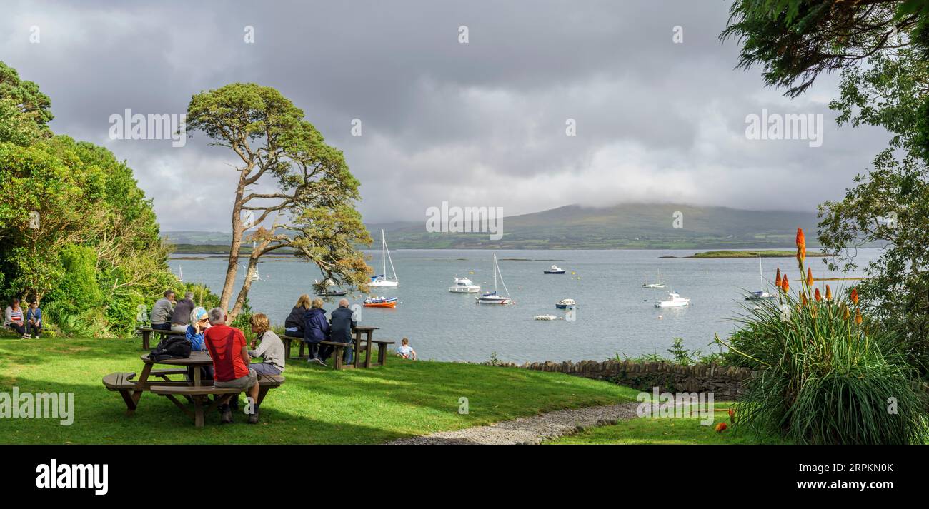 Dunmanus bay cork ireland hi-res stock photography and images - Alamy