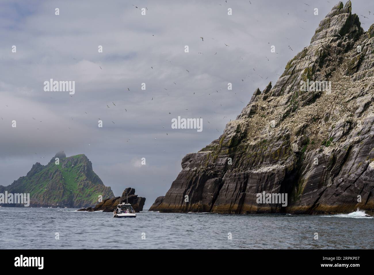 Skellig rock hi-res stock photography and images - Alamy