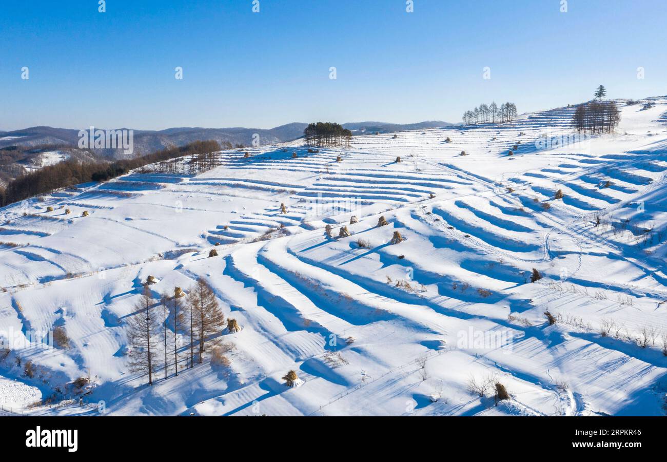 Linjiang village hi-res stock photography and images - Alamy