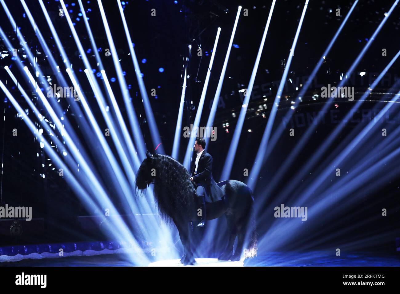 200118 -- MONTE CARLO, Jan. 18, 2020 -- An artist performs during the ...