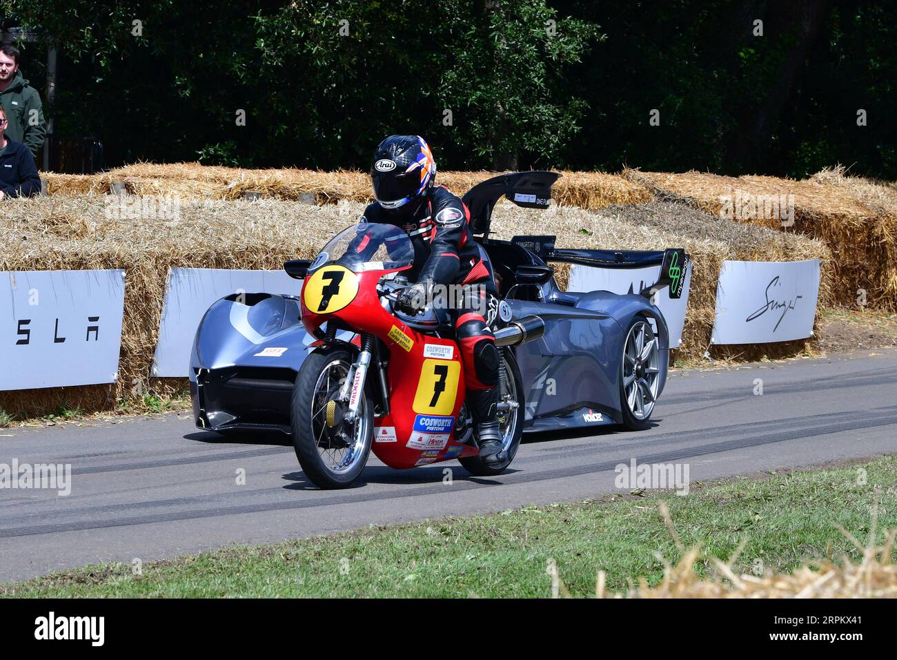 Alan Cathcart, Norton Manx, Goodwood 75, Return to Racing, a small but ...