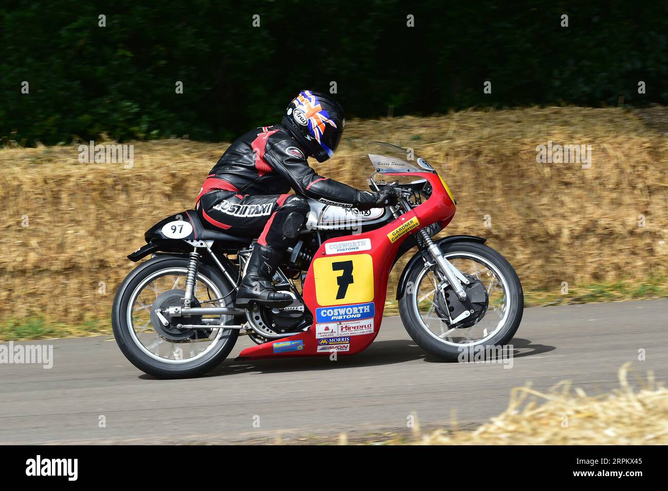 Alan Cathcart, Norton Manx, Goodwood 75, Return to Racing, a small but ...