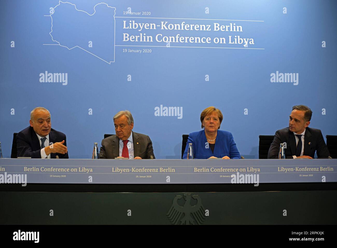 Participnts hi-res stock photography and images - Alamy