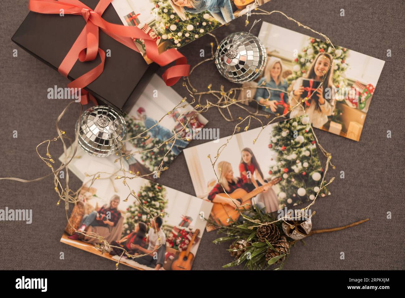 Photobook present hi-res stock photography and images - Alamy