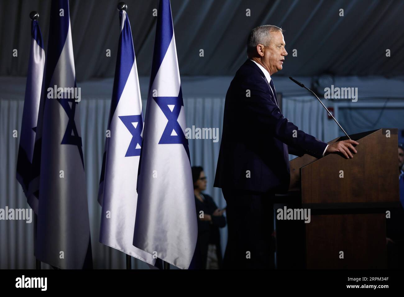 Tomerneuberg jini handout hi-res stock photography and images - Alamy