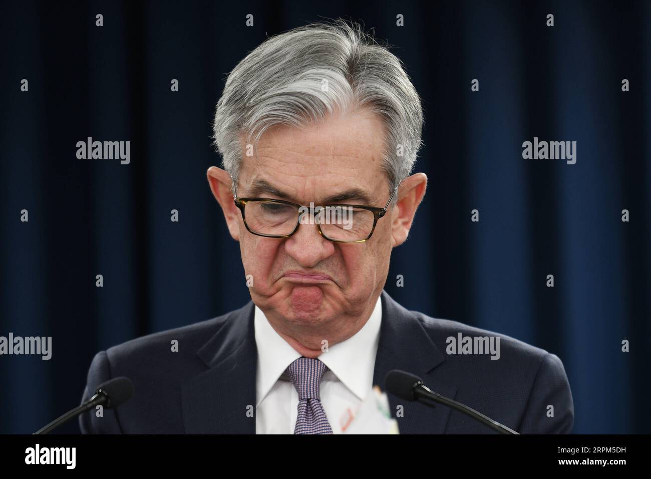 Federlrserve hi-res stock photography and images - Alamy