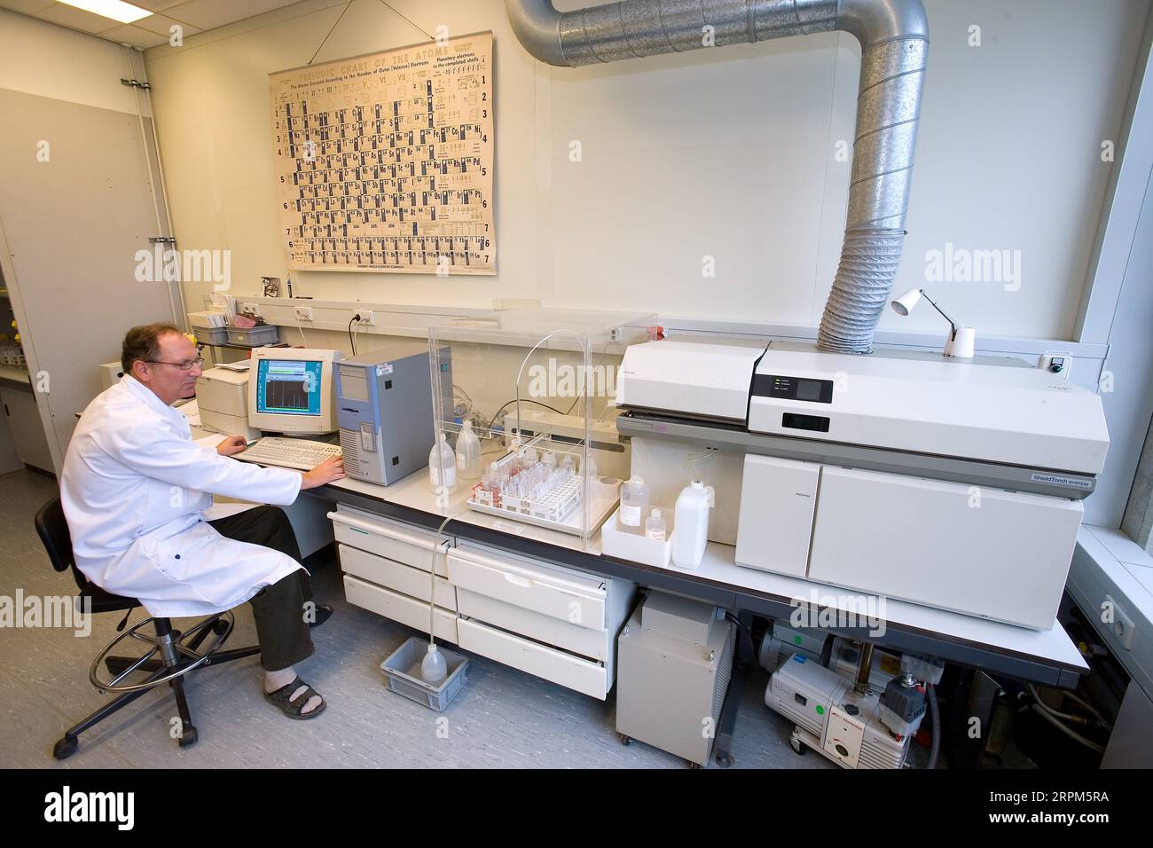 Mass spectrometer diagram hi-res stock photography and images - Alamy