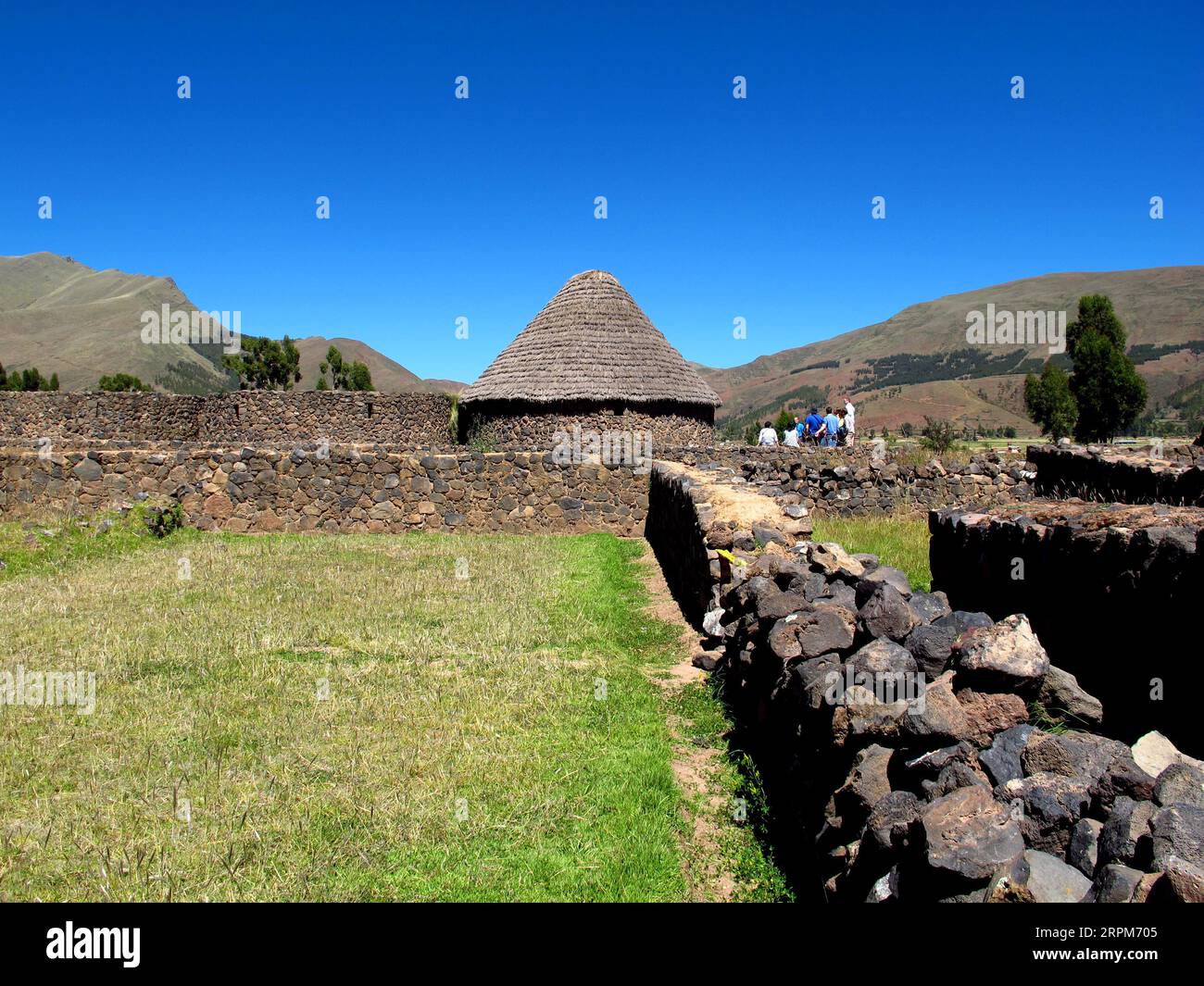 Ruins of Inca city on Altiplano, Peru Stock Photo - Alamy