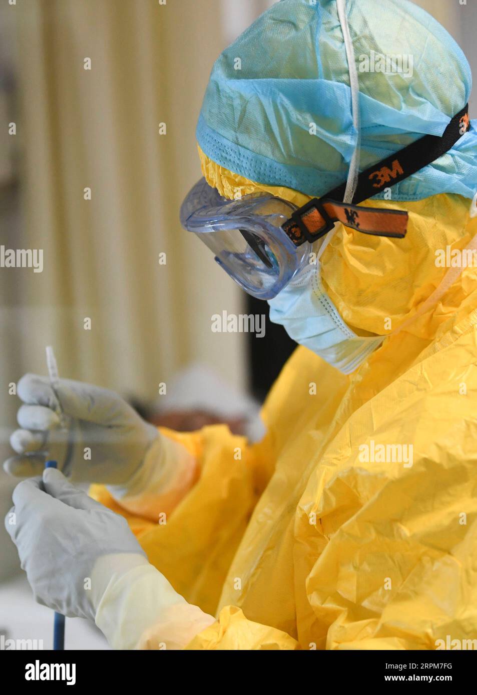 Hospital isolation ward patient hi-res stock photography and images - Alamy