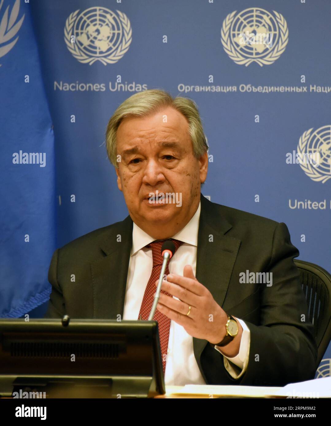 Unworkpriorities hi-res stock photography and images - Alamy