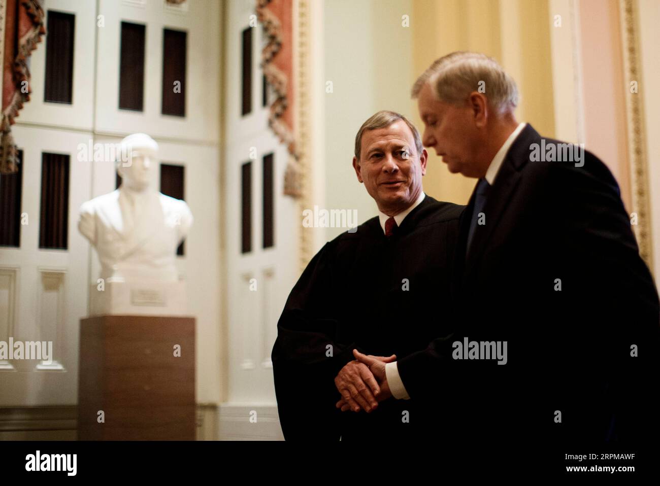 Supreme court chief justice john roberts house hi-res stock photography ...