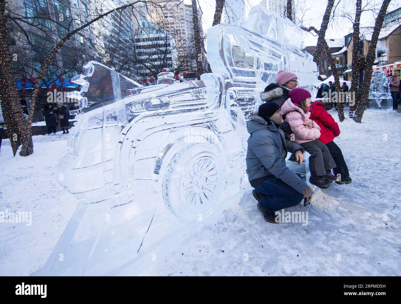 200208 -- TORONTO, Feb. 8, 2020 -- People pose for a group photo with ...