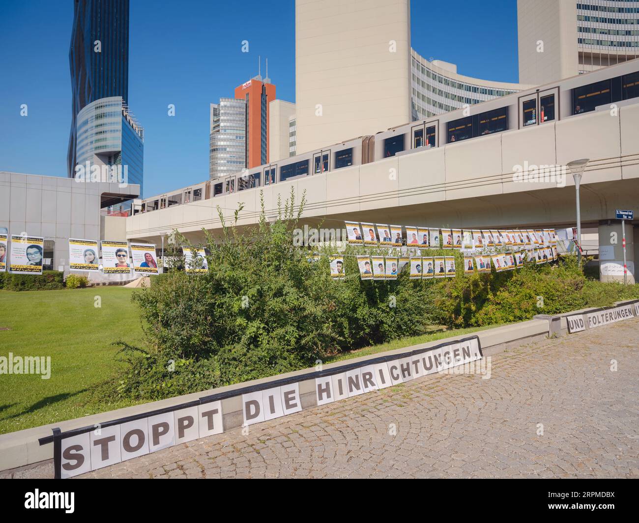 Un headquarters vienna hi-res stock photography and images - Alamy