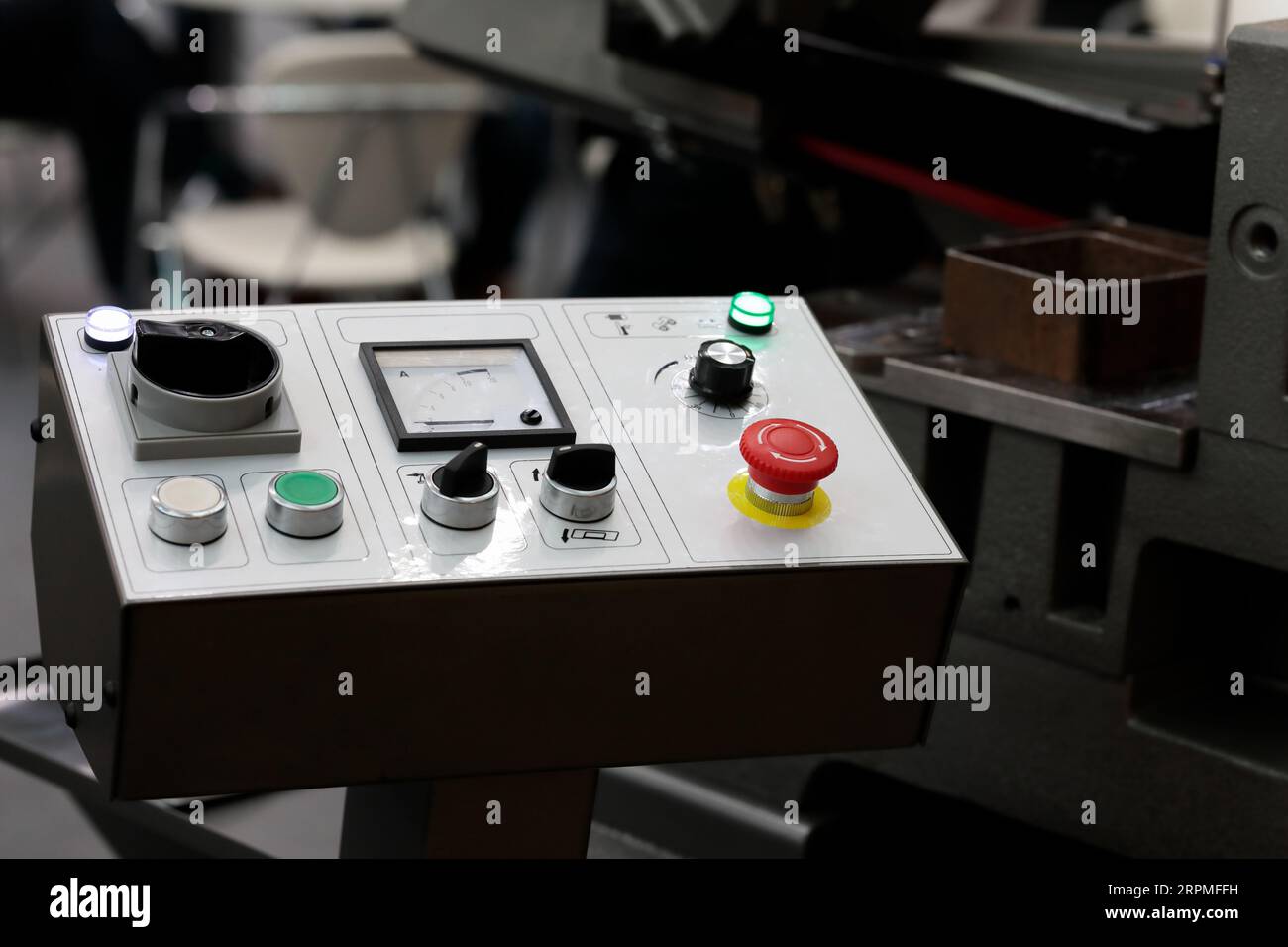 Control console of horizontal metal-cutting bandsaw machine. Selective ...