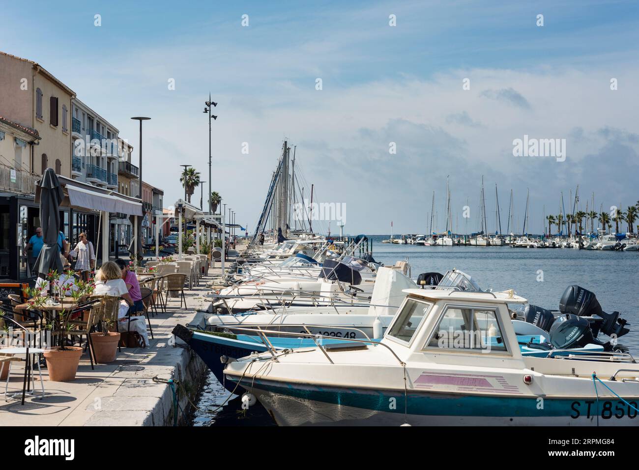 Meze harbor france hi-res stock photography and images - Alamy