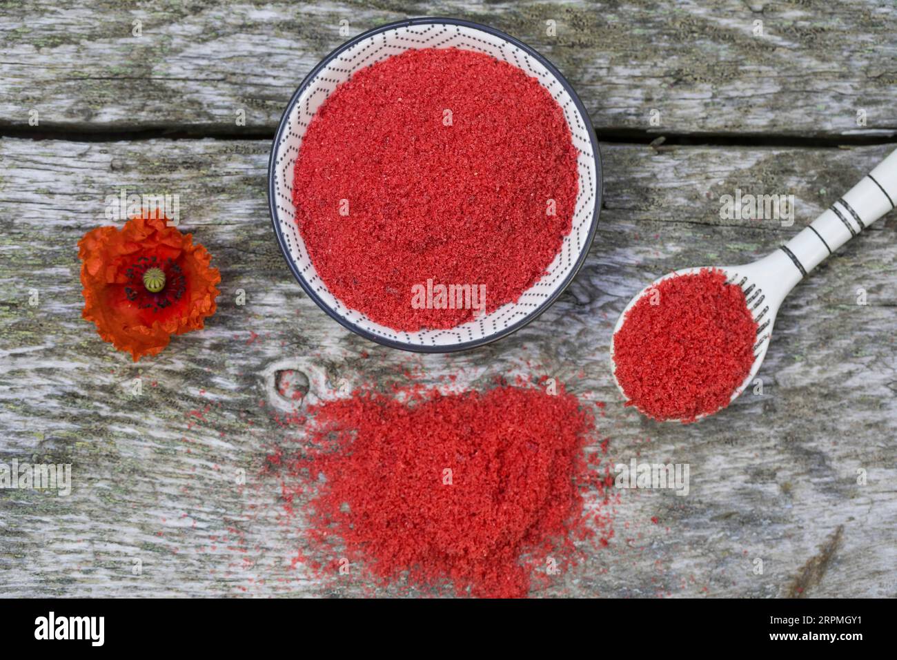 Common poppy, Corn poppy, Red poppy (Papaver rhoeas), selfmade flower ...