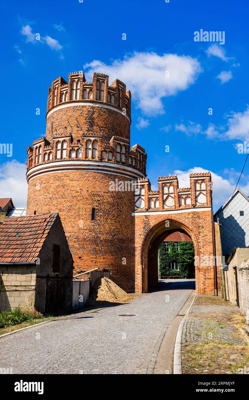 Elbe gate hi-res stock photography and images - Alamy