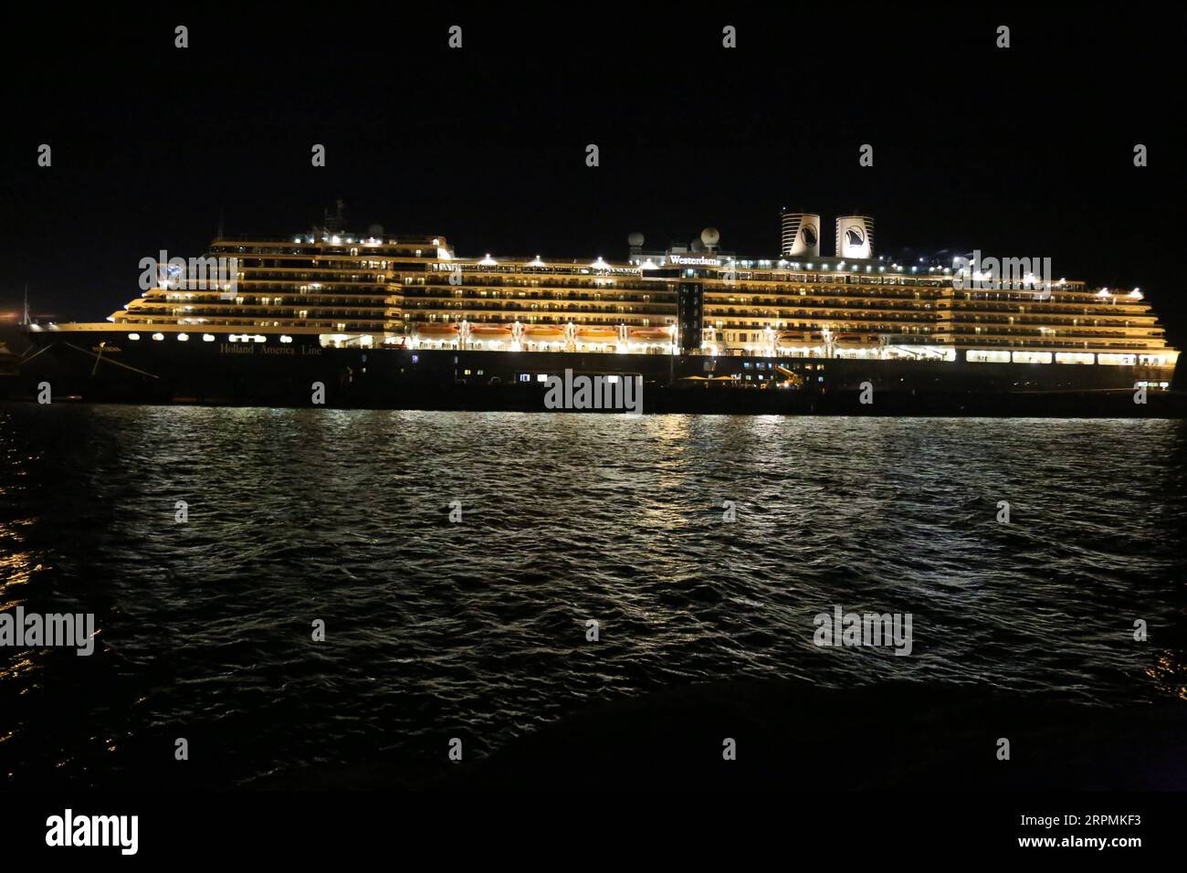 Sihanouk cruise hi-res stock photography and images - Alamy