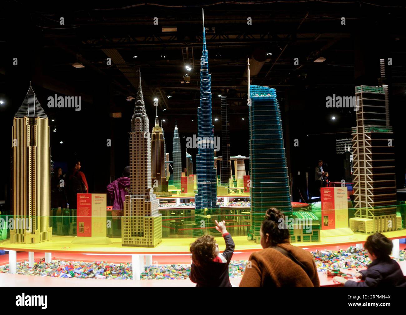 Astonishing scale hi-res stock photography and images - Alamy