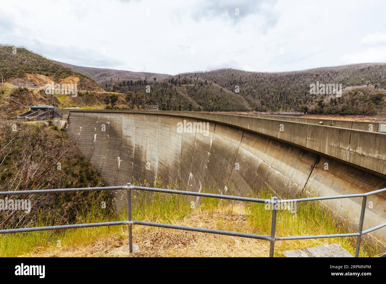 Hydro dam hi-res stock photography and images - Alamy