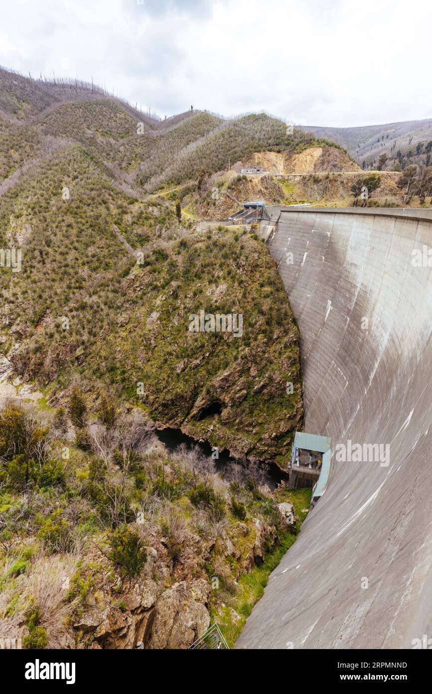 Tumut Pond Dam from the Tumut River forming as part of the Snowy ...