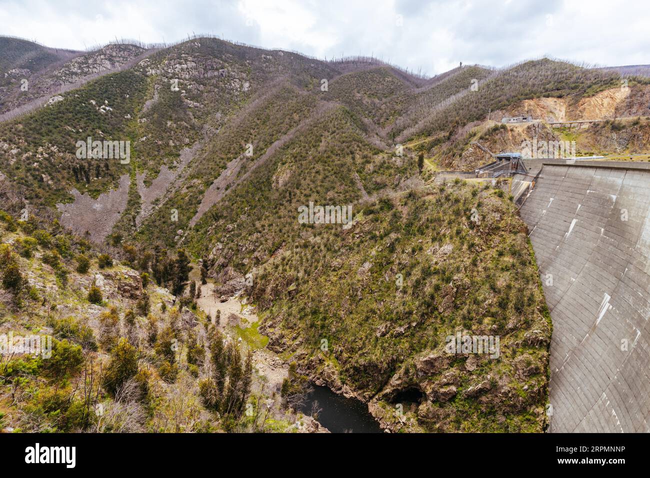 Snowy mountain hydro electric scheme hi-res stock photography and ...