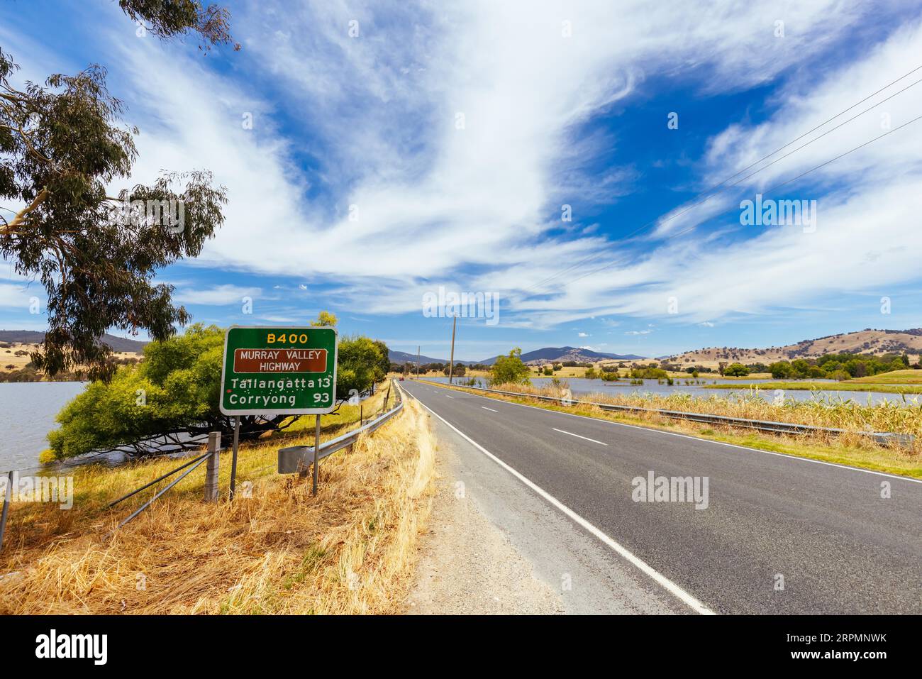 The view across a flooded Lake Hume at Sandy Creek from near Kiewa in ...
