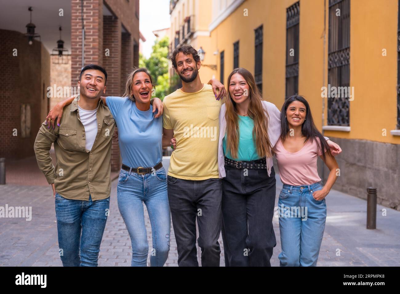 Group of multiracial friends having fun in the city, friendship concept ...