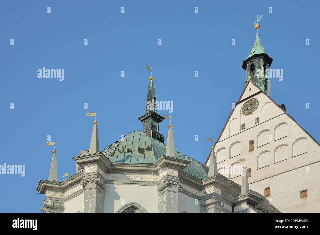 Spire st marys cathedral hi-res stock photography and images - Alamy
